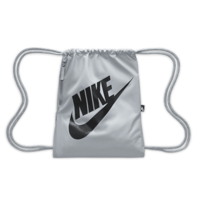 Sacca con laccetti Nike Heritage (13 l). Nike CH
