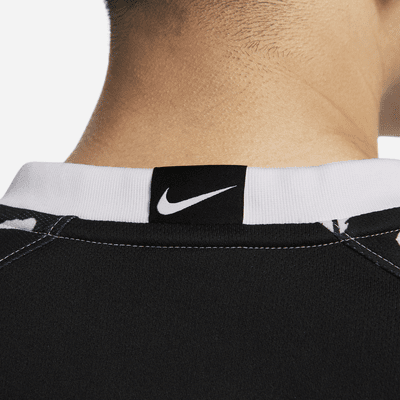 Nike Dri-FIT Men's Football Shirt. Nike IN