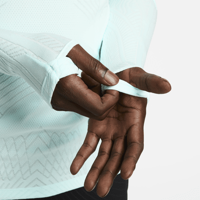 Chelsea F.C. Strike Elite Third Men's Nike Dri-FIT ADV Football Drill Top. Nike NL