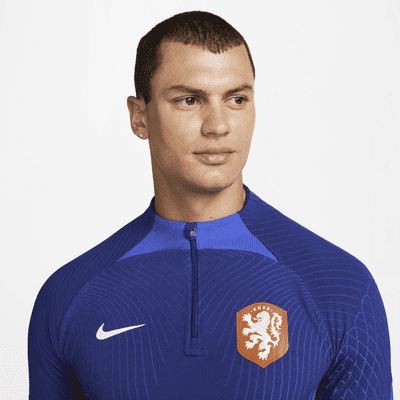 Holland Strike Elite Nike Dri-FIT ADV-fodboldtræningstrøje til mænd ...