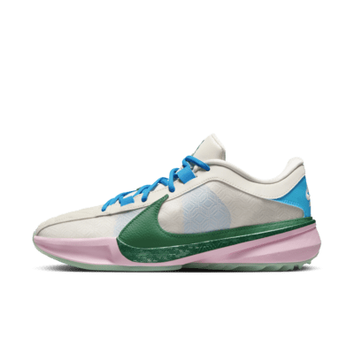 Freak 5 Basketball Shoes. Nike PT