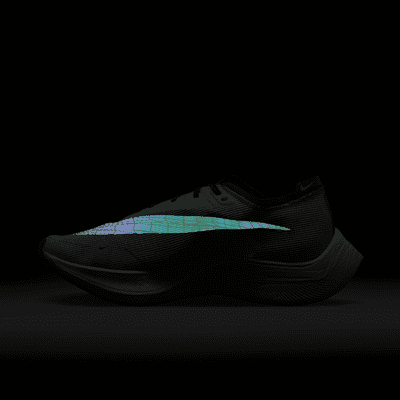 Nike Vaporfly 2 男款路跑競速鞋。Nike TW