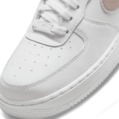 Nike Air Force 1 '07 Women's Shoes. Nike VN