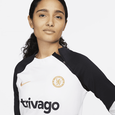 Chelsea F.C. Strike Women's Nike Dri-FIT Crew-Neck Football Drill Top ...