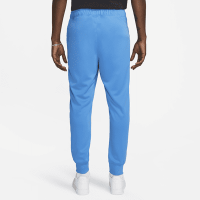 Nike Sportswear Standard Issue Men's Trousers. Nike IL