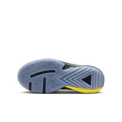 Giannis Freak 5 'Dad Jokes' Older Kids' Basketball Shoes. Nike VN