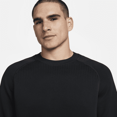 Nike APS Men's Therma-FIT ADV Versatile Crew. Nike HR