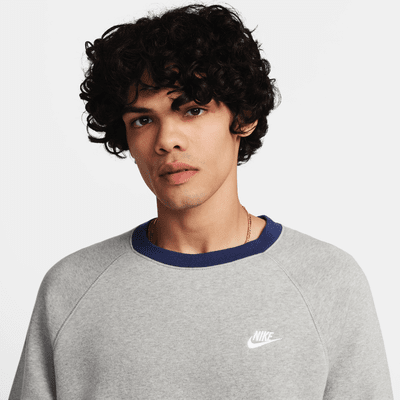 Nike Club Fleece Men's Long-Sleeve Raglan Crew. Nike ZA