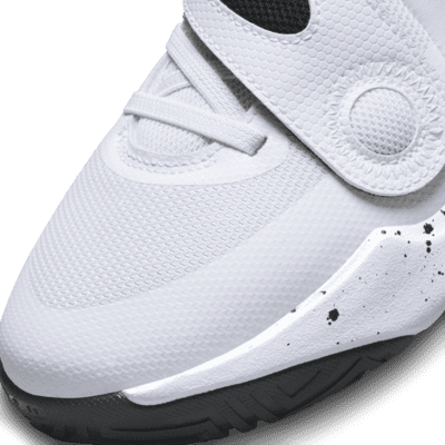 Nike Team Hustle D 11 Big Kids' Basketball Shoes. Nike JP