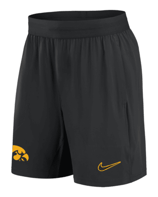 Iowa Hawkeyes Sideline Men's Nike Dri-FIT College Shorts. Nike.com