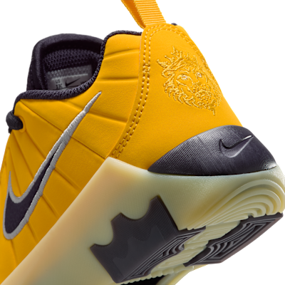 LeBron Witness 9 Younger Kids' Shoes. Nike ID