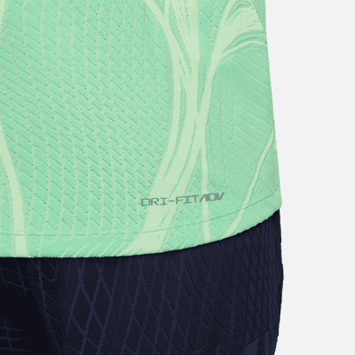 Brazil Strike Elite Men's Nike Dri-FIT ADV Football Drill Top. Nike SI