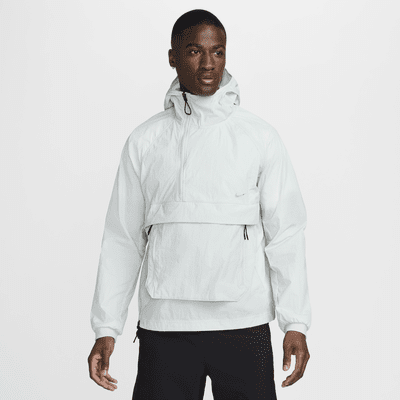 Nike APS Men's UV Repel Lightweight Versatile Jacket. Nike IE