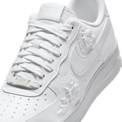 Γυναικεία παπούτσια Nike Air Force 1 '07. Nike GR