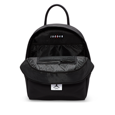Jordan Flight Backpack Backpack (19L). Nike NL