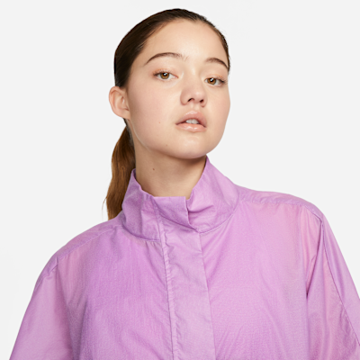 Nike Dri-FIT Run Division Women's Reflective Design Running Jacket. Nike AT