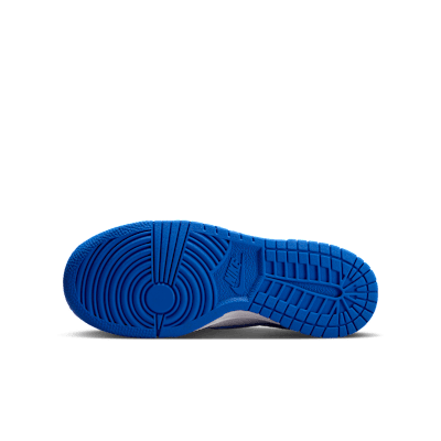 Nike Dunk Low Schuh für ältere Kinder. Nike BE