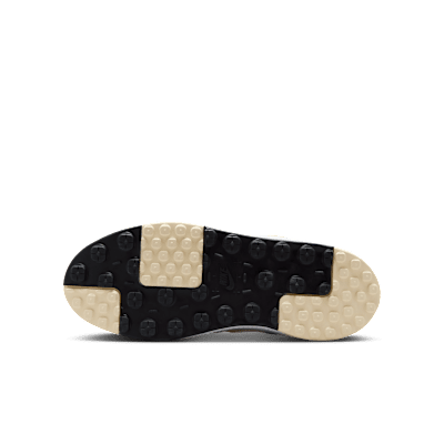 Nike C1TY "Sand" Big Kids' Shoes. Nike.com