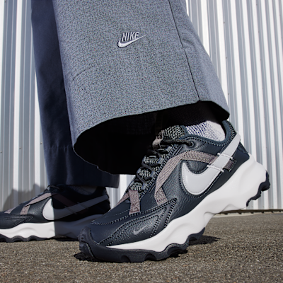 Nike TC 7900 女鞋。Nike TW