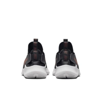 Nike Flex Runner 3 SE 大童鞋款。Nike TW