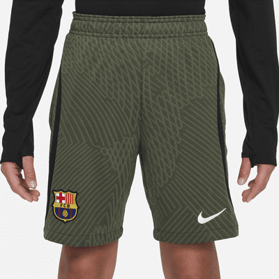 F.C. Barcelona Strike Older Kids' Nike Dri-FIT Knit Football Shorts. Nike RO