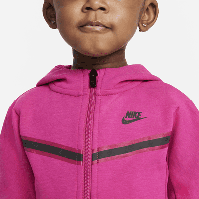Nike Sportswear Tech Fleece Baby (12–24M) Hoodie and Trousers Set. Nike IE