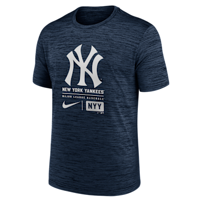 Playera Nike de la MLB para hombre New York Yankees Large Logo Velocity ...