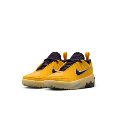 LeBron Witness 9 Younger Kids' Shoes. Nike ID