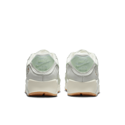Nike Air Max 90 SE Women's Shoes. Nike IN
