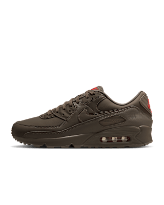 Chaussure Nike Air Max 90 Essential+ pour homme. Nike LU