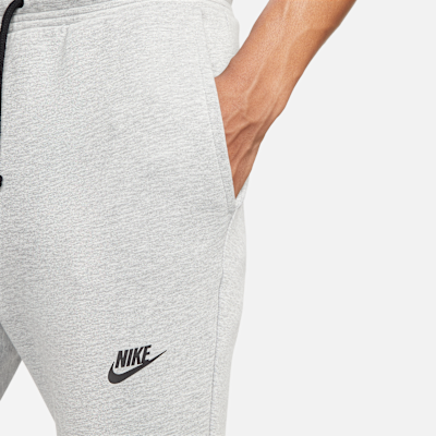 Nike Sportswear Tech Fleece OG Men's Slim Fit Joggers. Nike LU