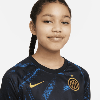 Inter Milan Older Kids' Nike Dri-FIT Pre-Match Football Top. Nike LU