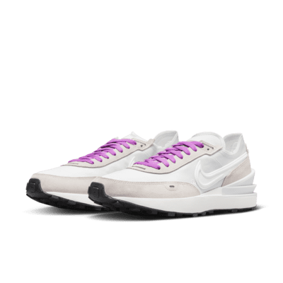 Nike Waffle One SE Men's Shoes. Nike SG