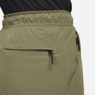 Nike Unlimited Men's Dri-FIT Zippered Cuff Versatile Pants. Nike.com