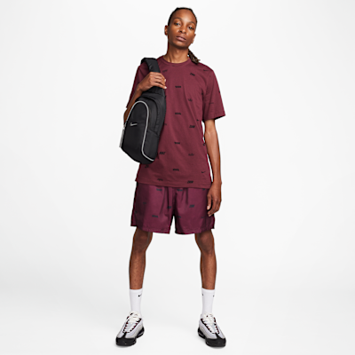 Nike Sportswear Essentials Sling Bag (8L). Nike NZ