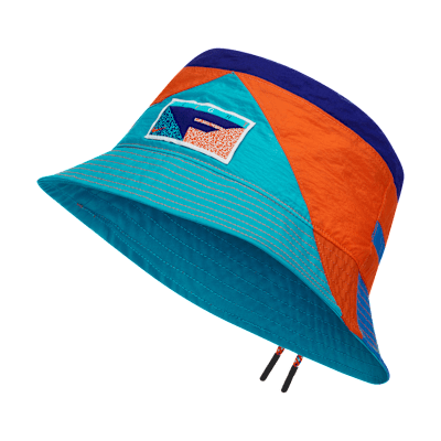 Nike Flight Bucket Hat. Nike DE