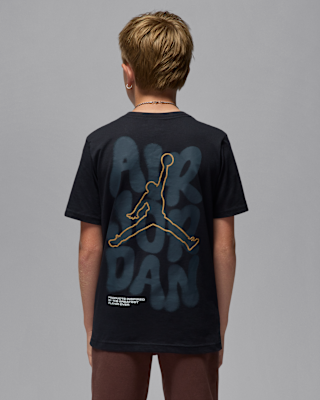Jordan Older Kids' 23 Spray T-Shirt. Nike UK