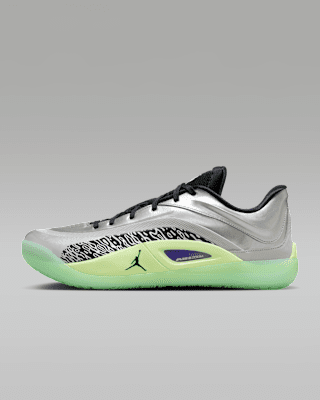 Zion 4 PF Basketball Shoes. Nike PH