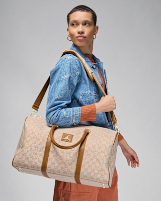 Jordan Monogram Duffle Bag (25L). Nike.com