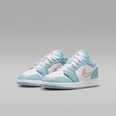 Air Jordan 1 Low SE Older Kids' Shoes. Nike VN