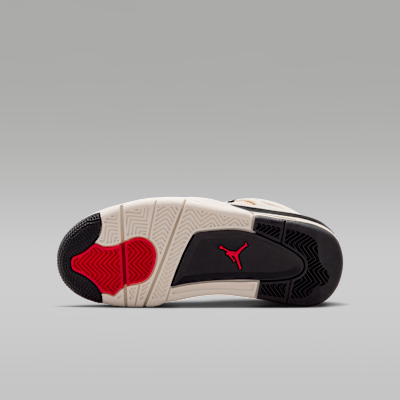 Air Jordan 4 Retro "Flight Club" Big Kids' Shoes. Nike JP