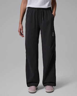 Paris Saint-Germain Women's Tunnel Trousers. Nike IL