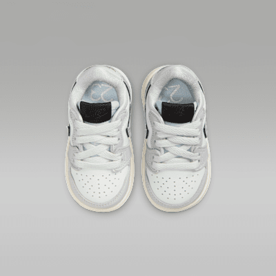Jordan 1 Retro Low 'LNY' Baby/Toddler Shoes. Nike IN