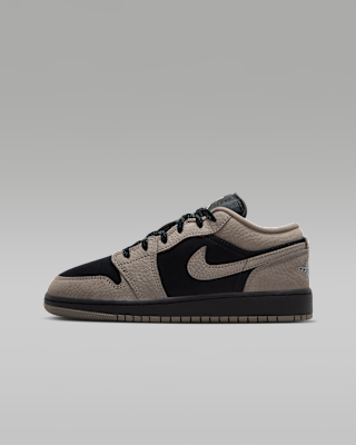 Air Jordan 1 Low SE Big Kids' Shoes. Nike JP