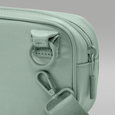 Jordan Alpha Camera Bag (1L). Nike.com