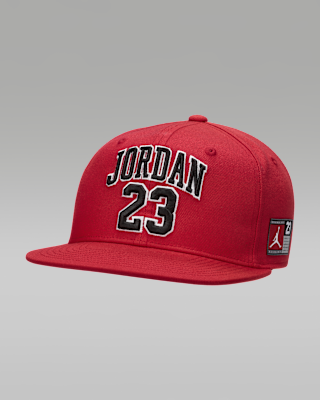 Boné com pala plana Jordan Jersey Júnior. Nike PT
