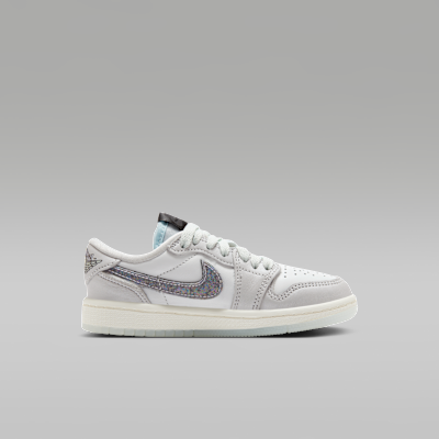 Jordan 1 Retro Low 'LNY' Younger Kids' Shoes. Nike IN