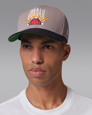 Jordan Essentials Pro Structured Flat Bill Hat. Nike MY