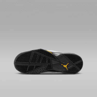 Jordan True Flight Big Kids' Shoes. Nike.com