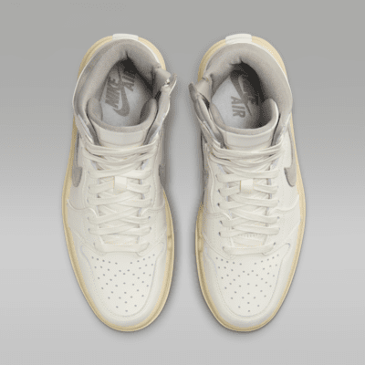 Air Jordan 1 Elevate High SE Women's Shoes. Nike IE